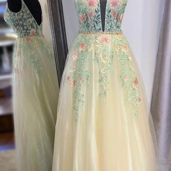 Pretty Long Prom Dresses, Modest Yellow Prom Gowns on Luulla