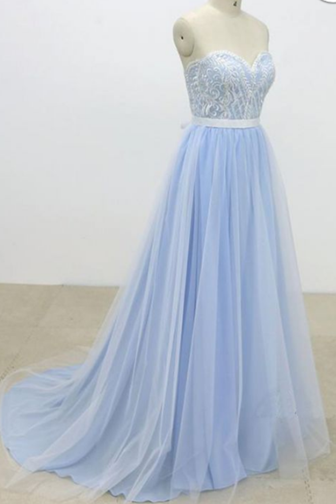 Halter Neck Prom Dress Long With Appliques And Beading on Luulla